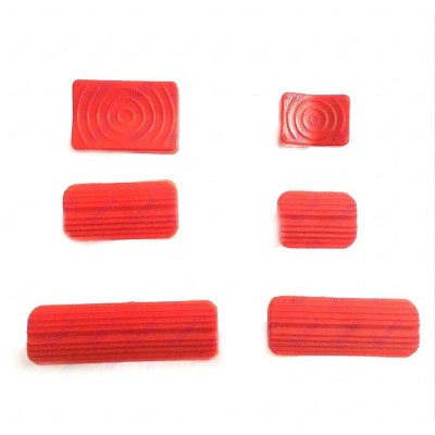 6 rectangular suction cups.